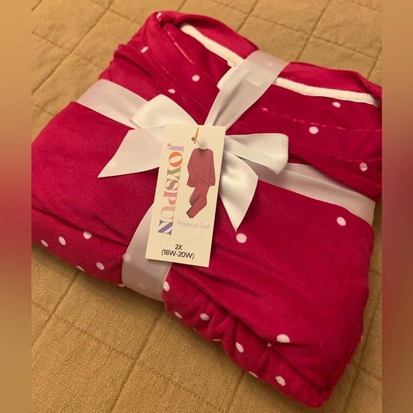 Joyspun | Intimates & Sleepwear | Nwt Hot Pink Fuzzy Pajama Set | Poshmark